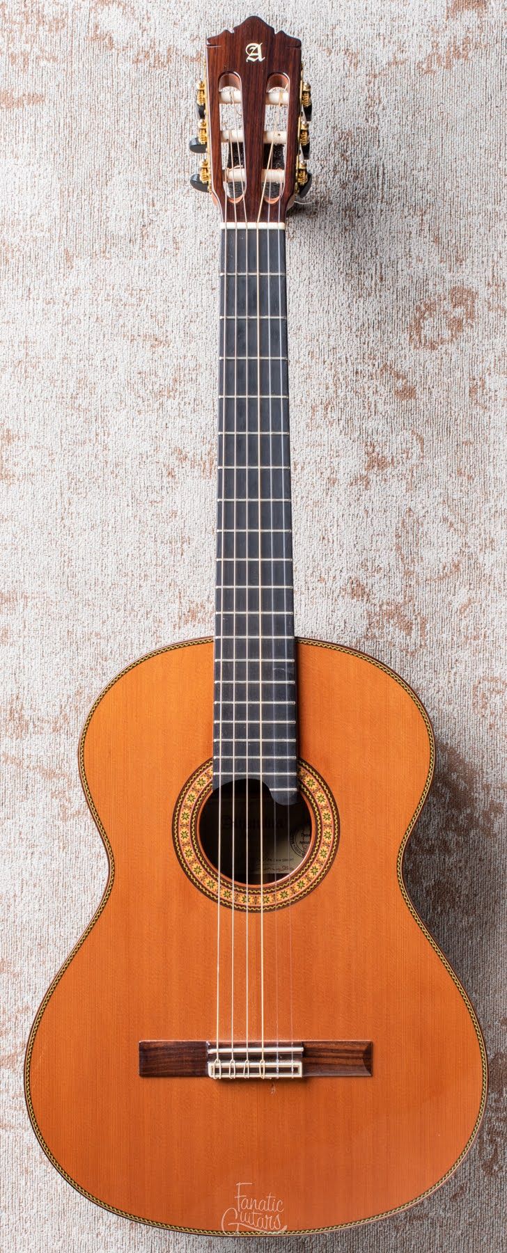 Alhambra 11P Guitarra Clásica #QBODTT Segunda Mano – Fanatic Guitars