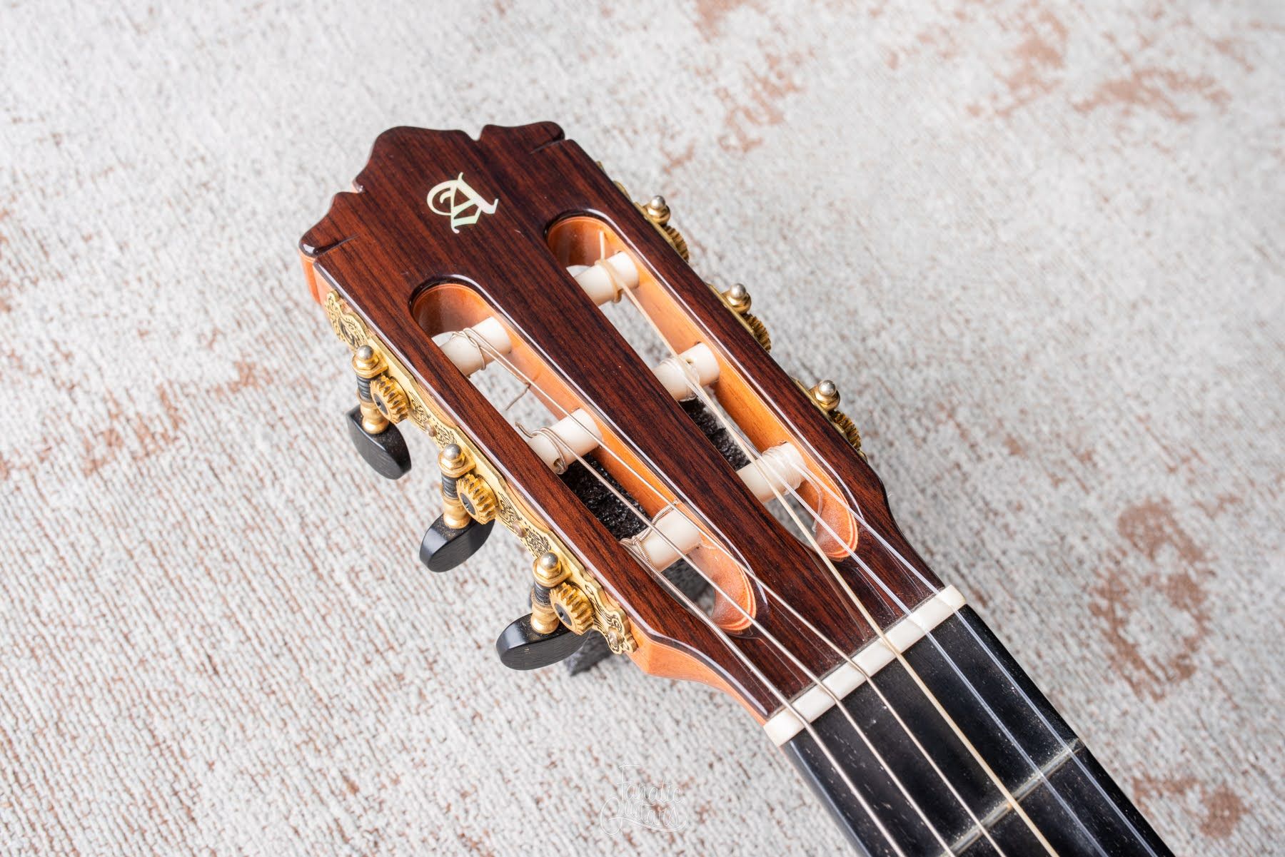 Alhambra 11P Guitarra Clásica #QBODTT Segunda Mano – Fanatic Guitars