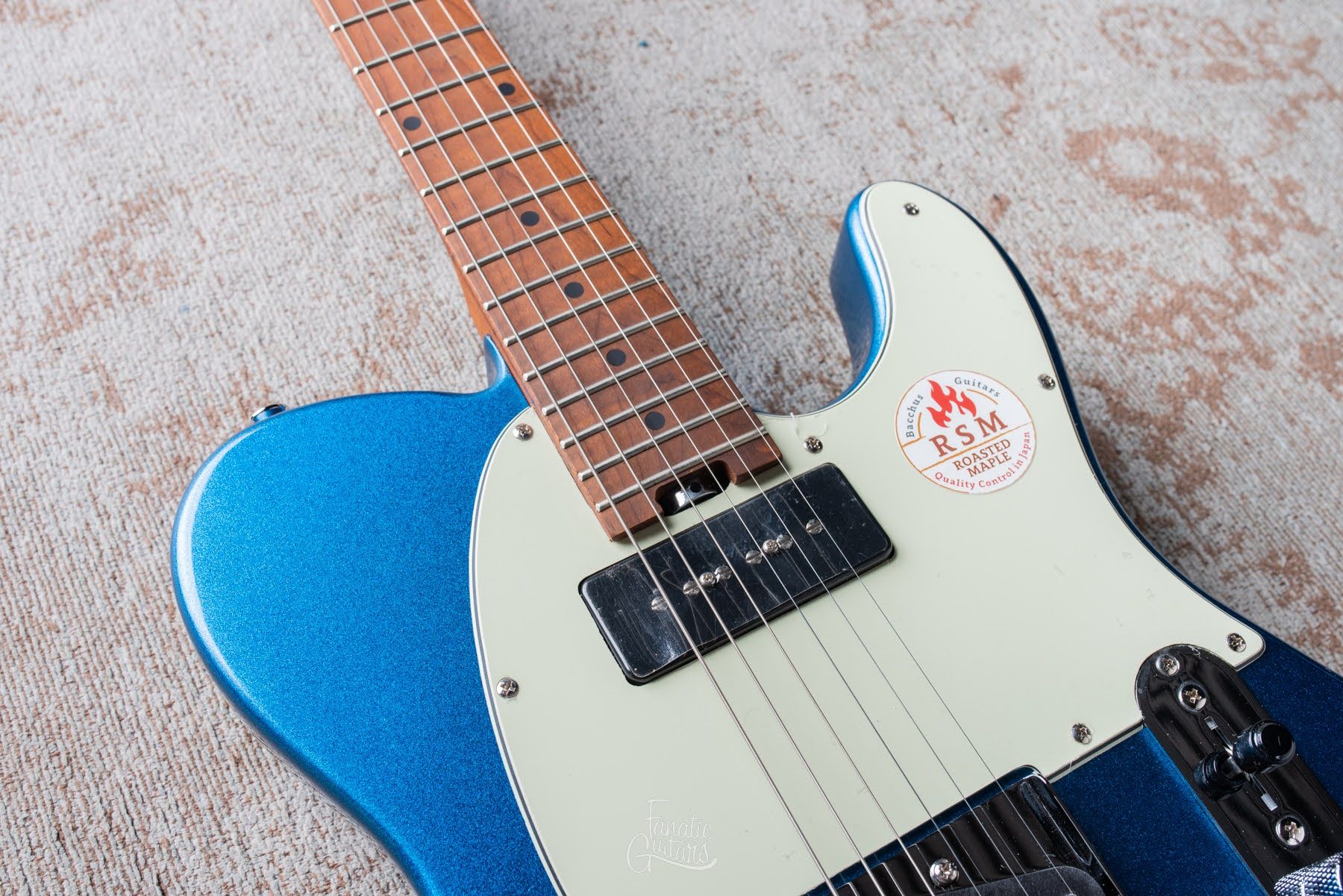 Bacchus Global Series Tele Standard P-90 Roasted – Lake Placid Blue