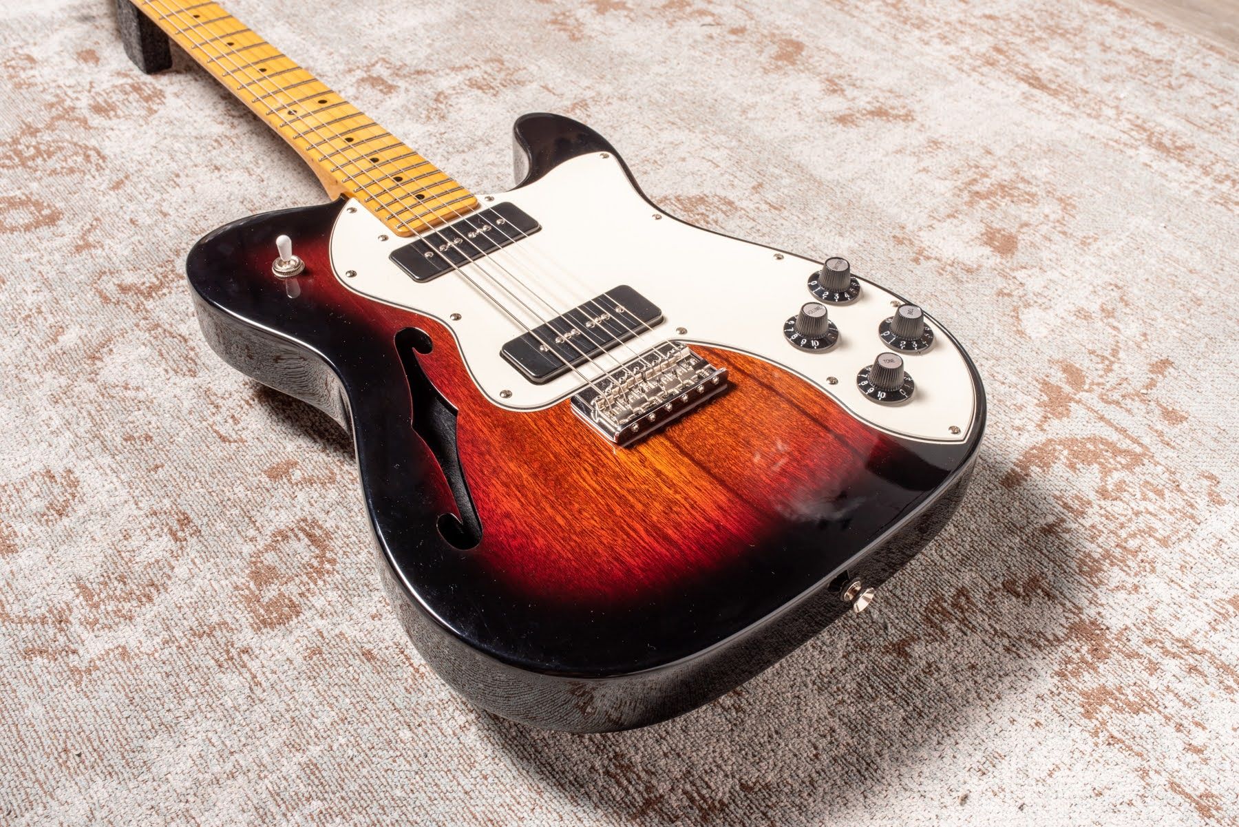 Fender Telecaster Thinline Deluxe 3-Tone Sunburst – Fanatic Guitars