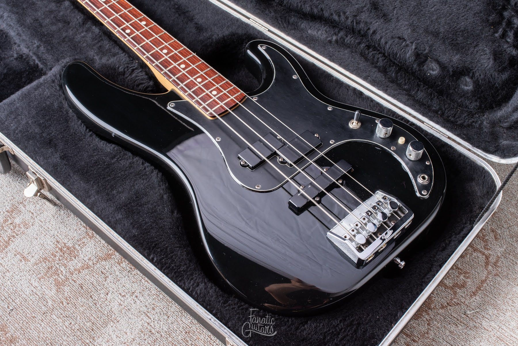 Fender Precision Plus – Black 1989 #E910237 Segunda Mano