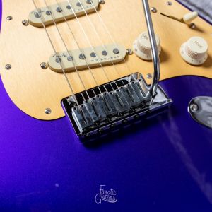 Fender Limited Edition American Ultra Stratocaster – Plum Metallic