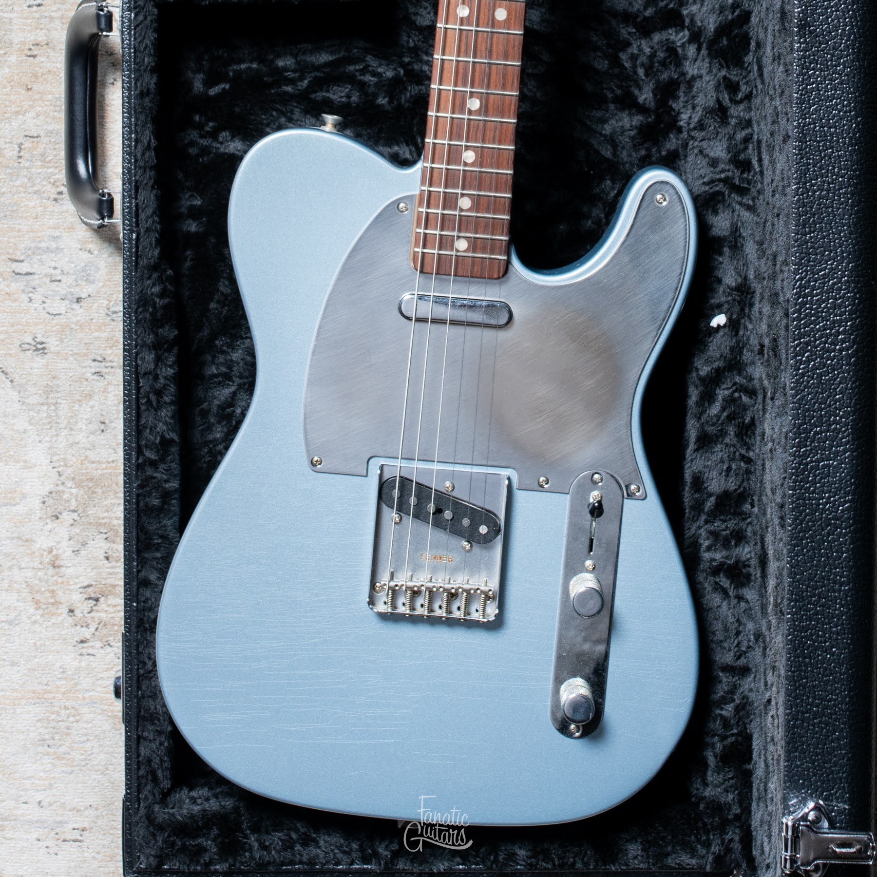 Fender Chrissie Hynde Telecaster - Faded Ice Blue Metallic Road Worn