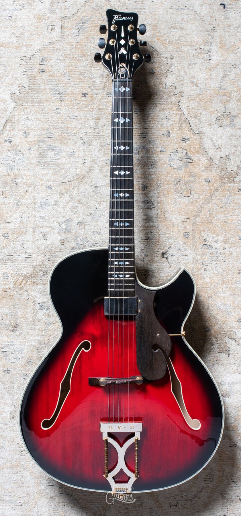 Framus Masterbuilt AZ 10 Custom – Burgundy BlackBurst #G160793-14