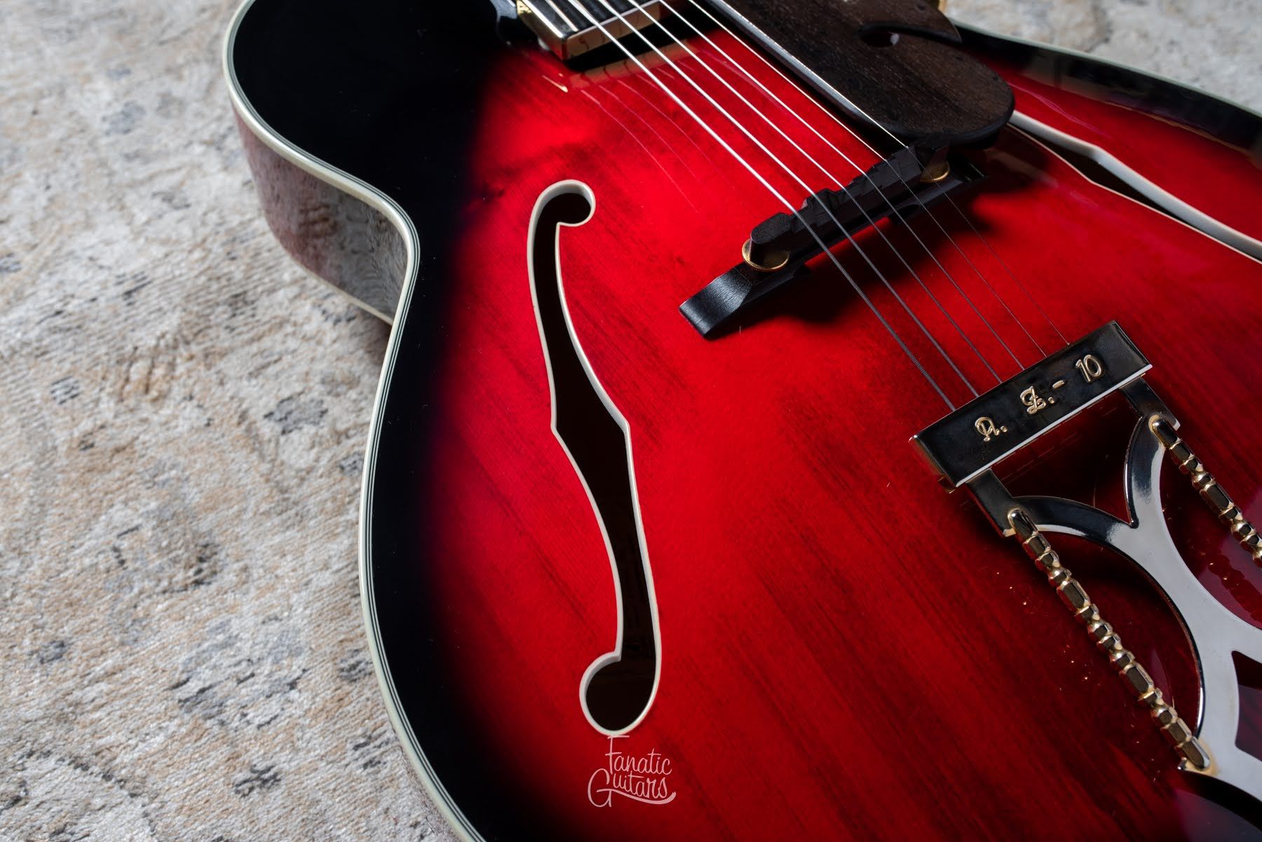Framus Masterbuilt AZ 10 Custom – Burgundy BlackBurst #G160793-14