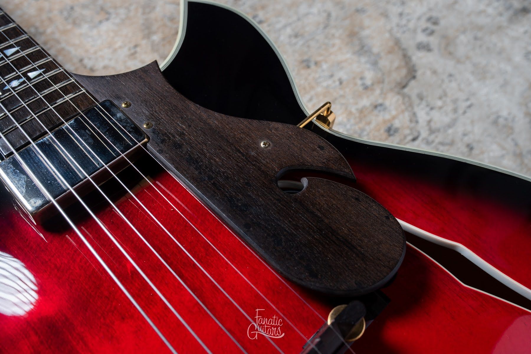 Framus Masterbuilt AZ 10 Custom – Burgundy BlackBurst #G160793-14