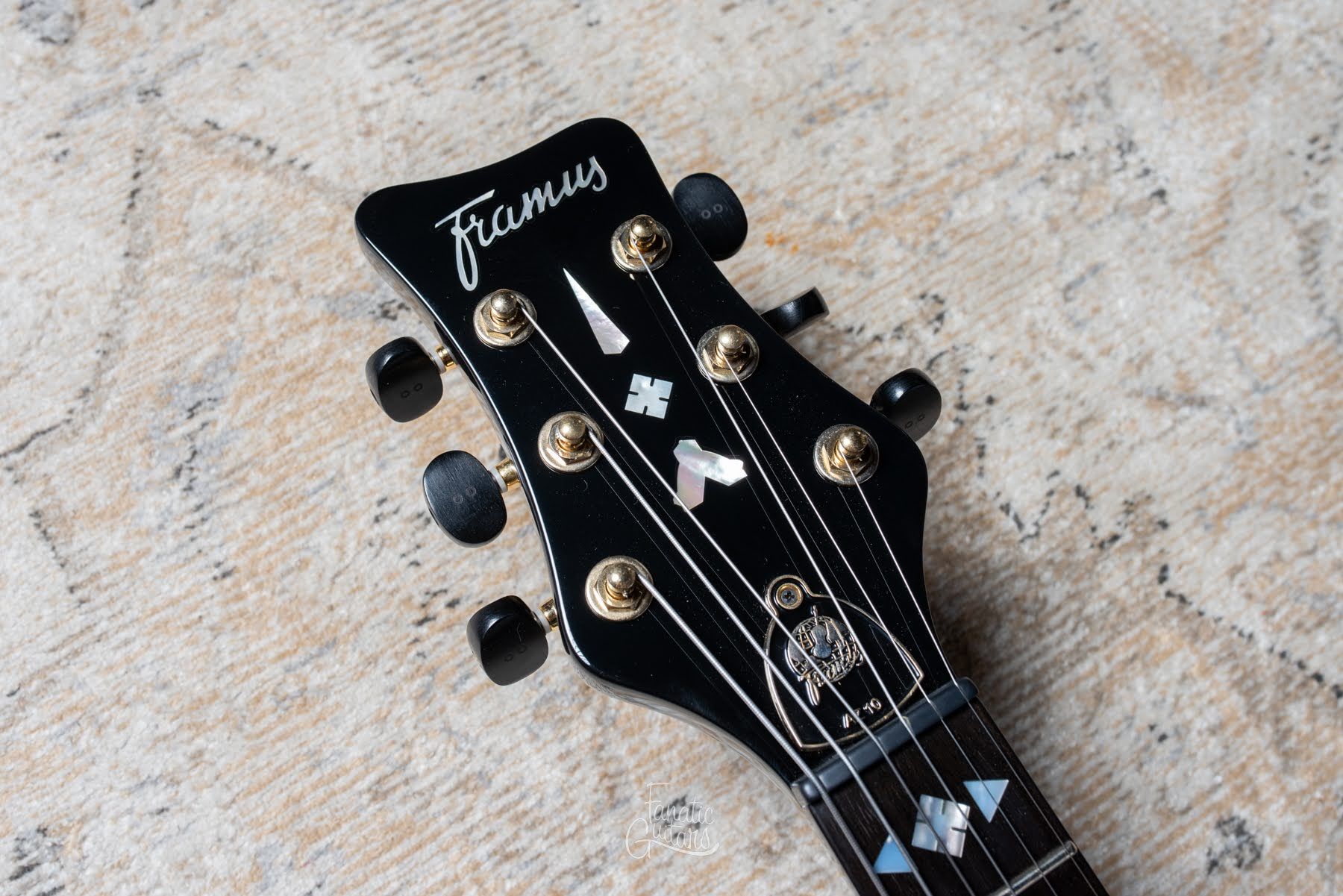 Framus Masterbuilt AZ 10 Custom – Burgundy BlackBurst #G160793-14