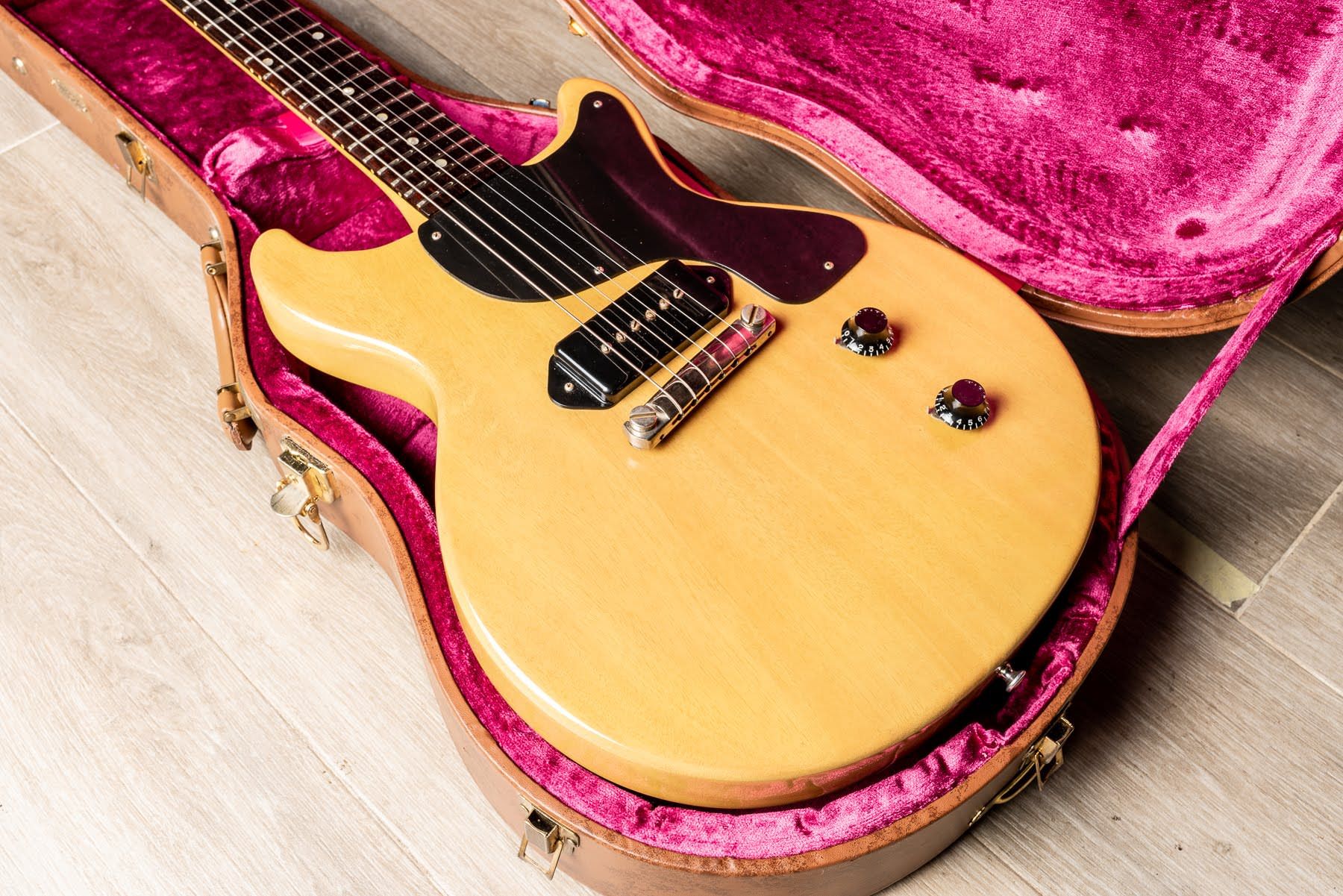 Gibson Les Paul Junior DC – Fanatic Guitars
