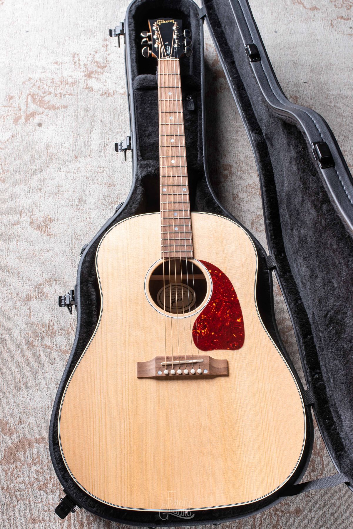 Gibson J-45 Studio Walnut #23012003 – Fanatic Guitars