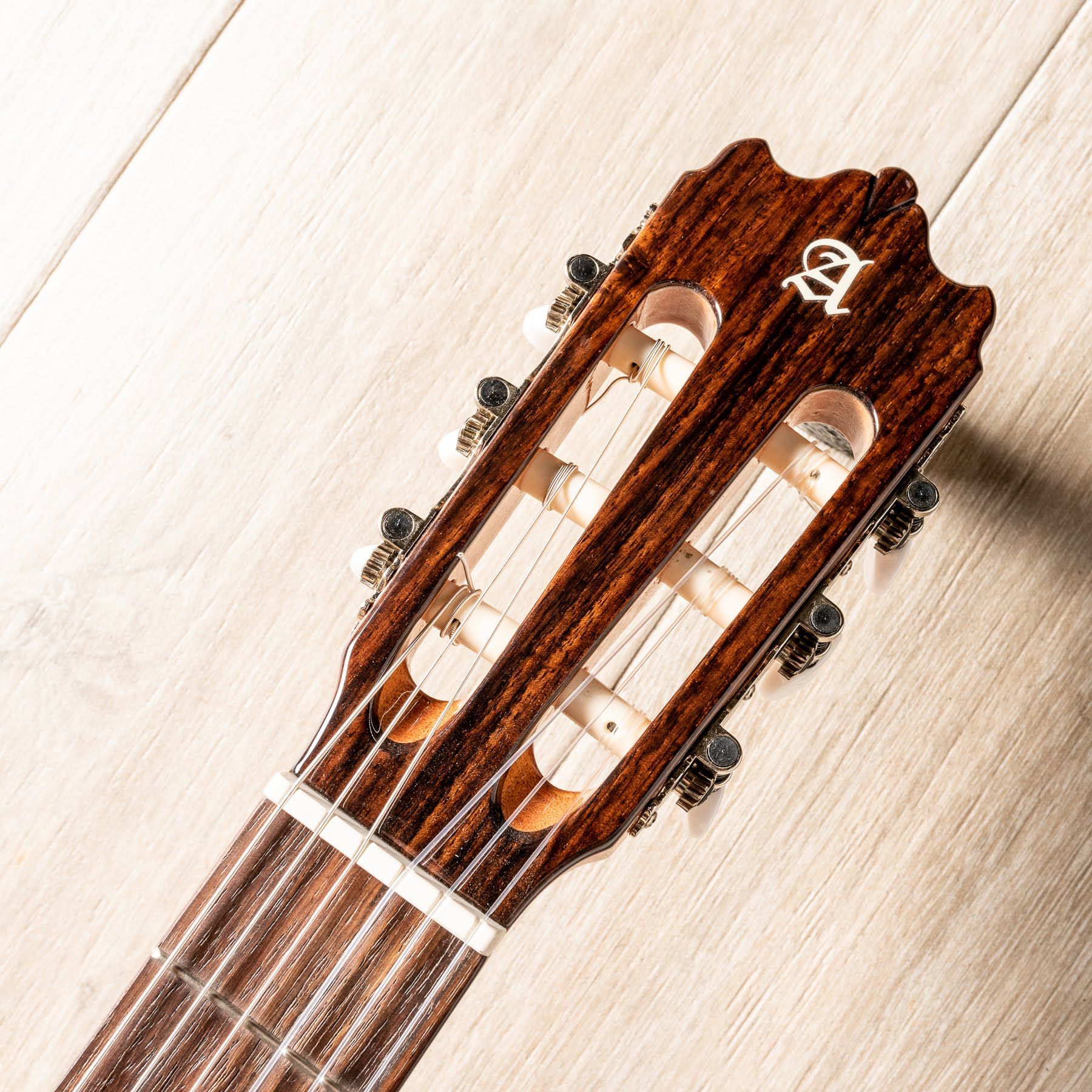 Alhambra 3F Pure Flamenco Guitar with Tap Plate – Fanatic Guitars