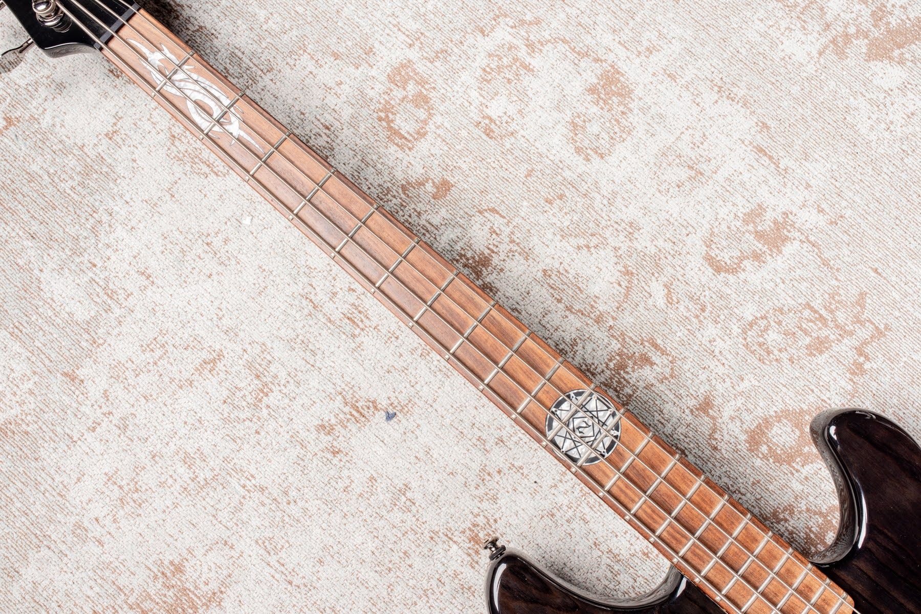 Ibanez PGB1 Paul Gray Signature B-Stock – Fanatic Guitars