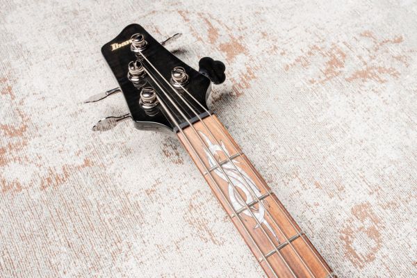 Ibanez PGB1 Paul Gray Signature B-Stock – Fanatic Guitars