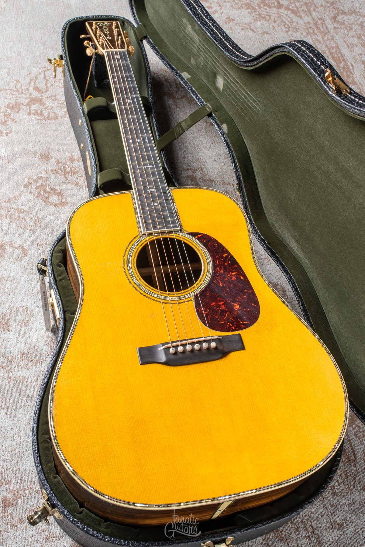 Martin Custom Shop D-45S – Authentic 1936 Aged – Fanatic Guitars