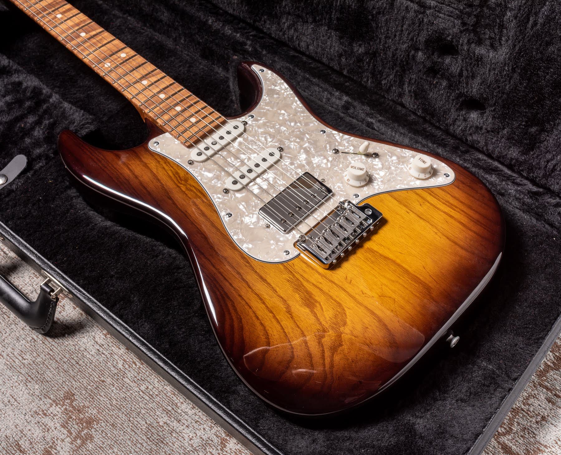 Patrick James Eggle 96 Modern 2-Tone Burst – Fanatic Guitars