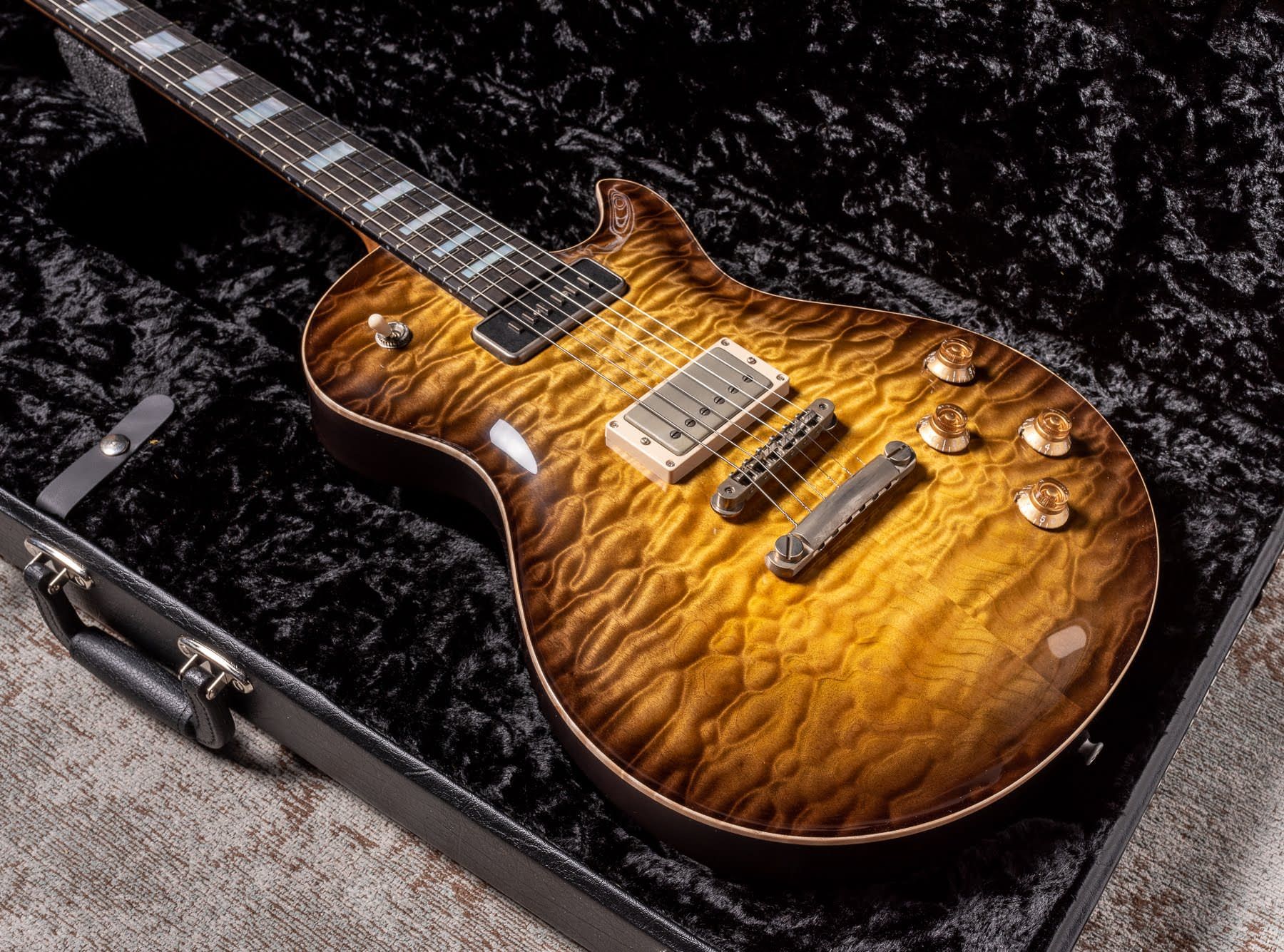 Patrick James Eggle Macon Single Cut – Quilted Top – Fanatic Guitars