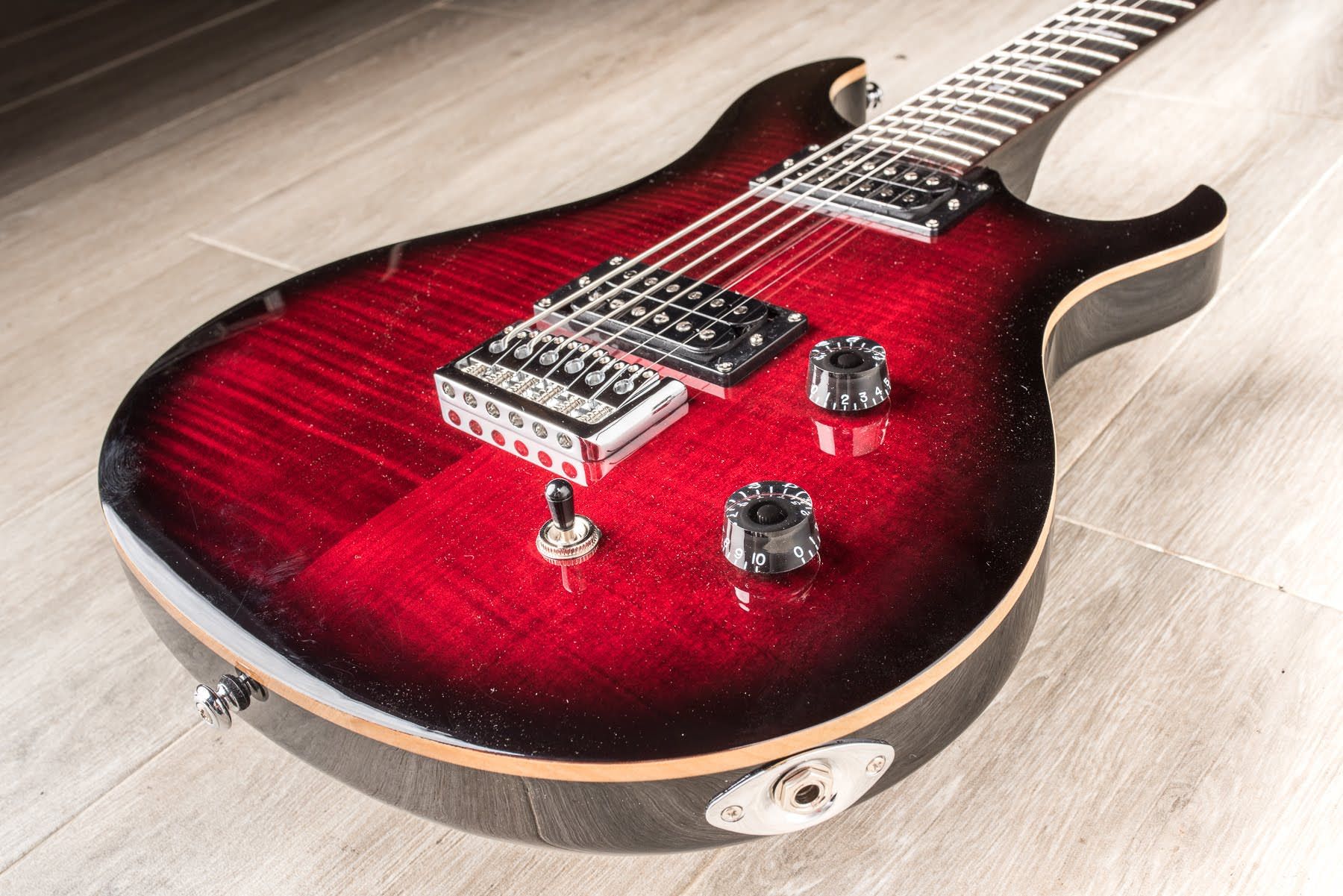 PRS SE 277 Baritone Fire Red Burst – Fanatic Guitars