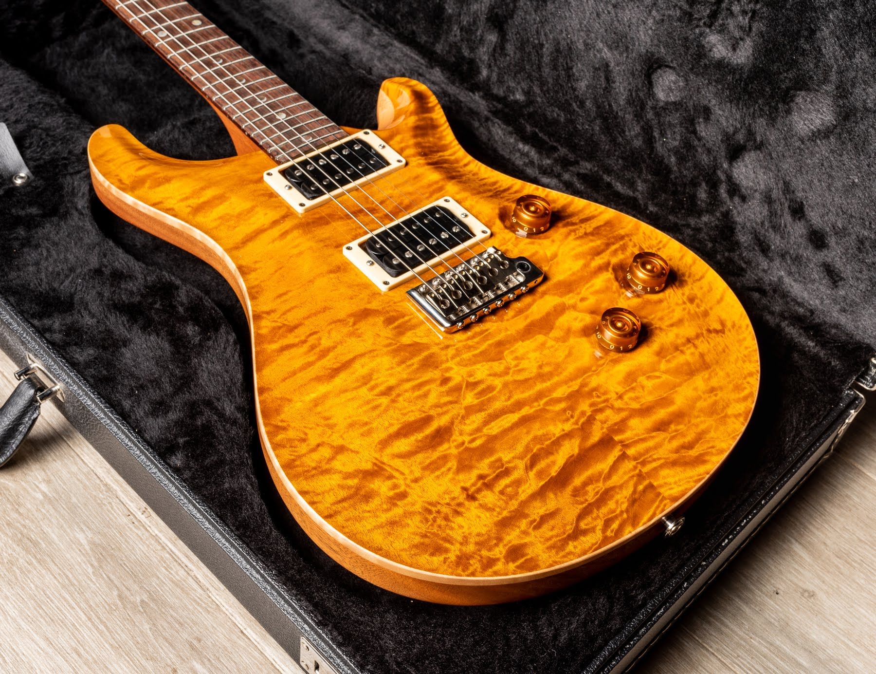 PRS Custom 24 USA Amber – Fanatic Guitars