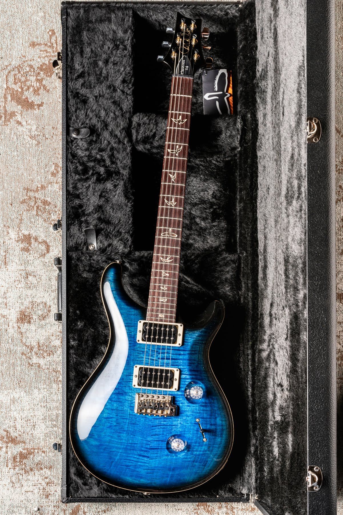PRS Custom 24 USA V12 Sapphire Smokeburst Birds Inlays – Fanatic Guitars