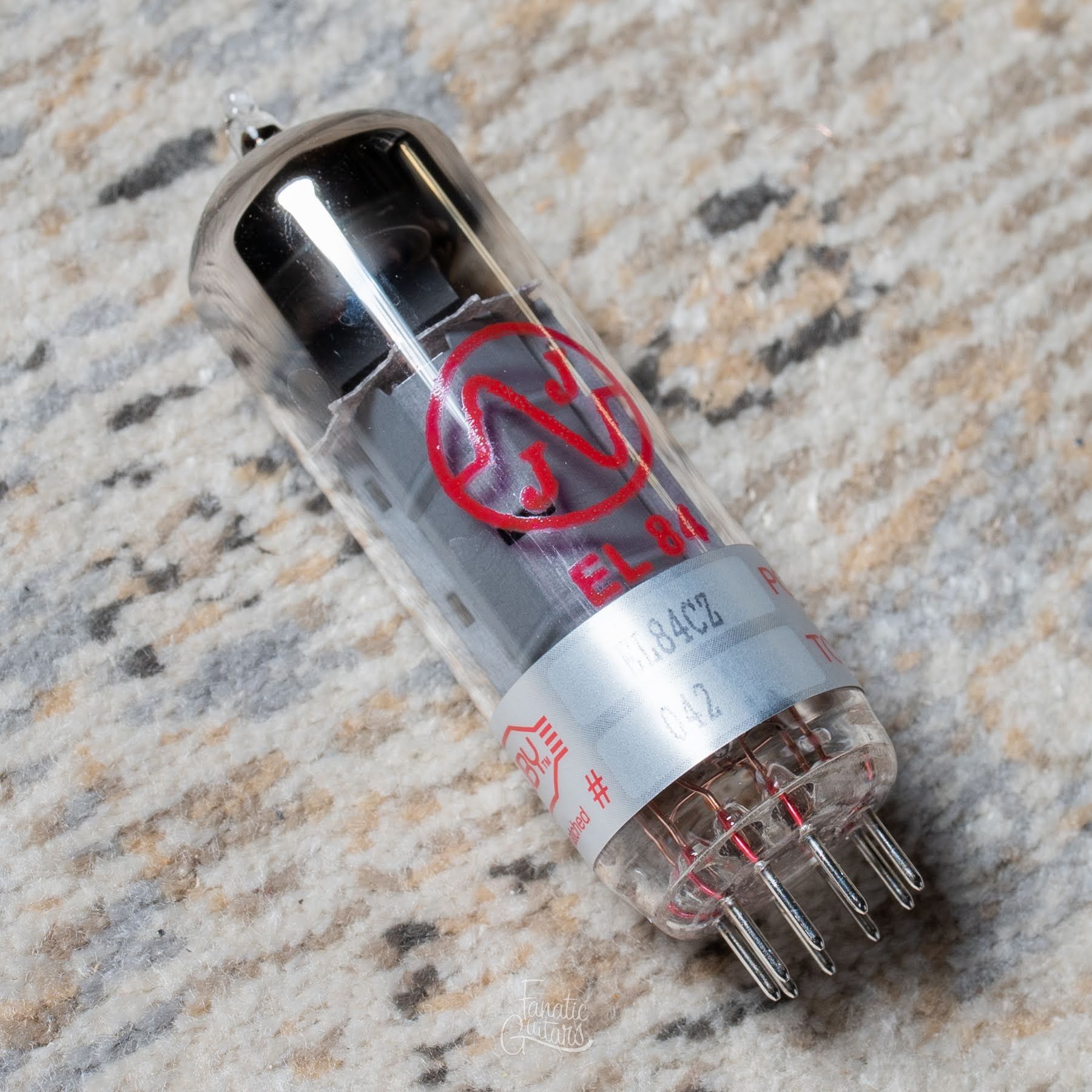 Ruby Tubes JJ EL84 Válvula de Potencia – Fanatic Guitars