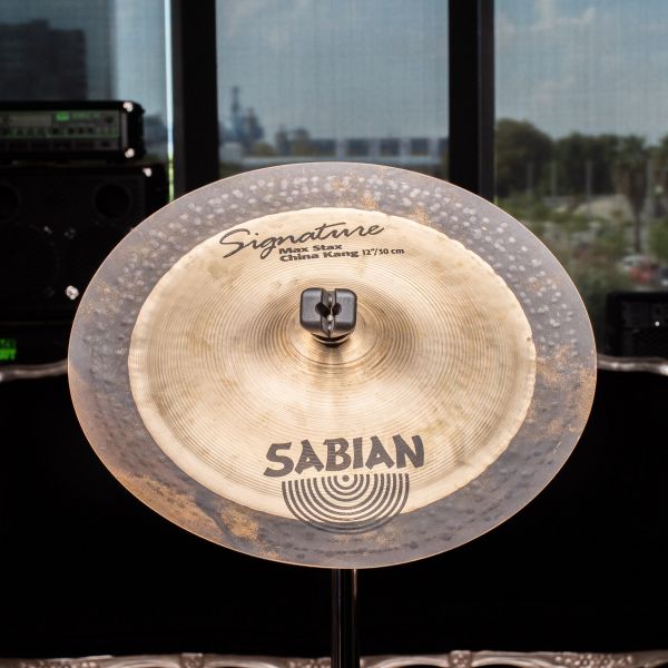 Sabian HH Max Stax Low, Mike Portnoy 14″ Crash, 12″ China Kang Demo