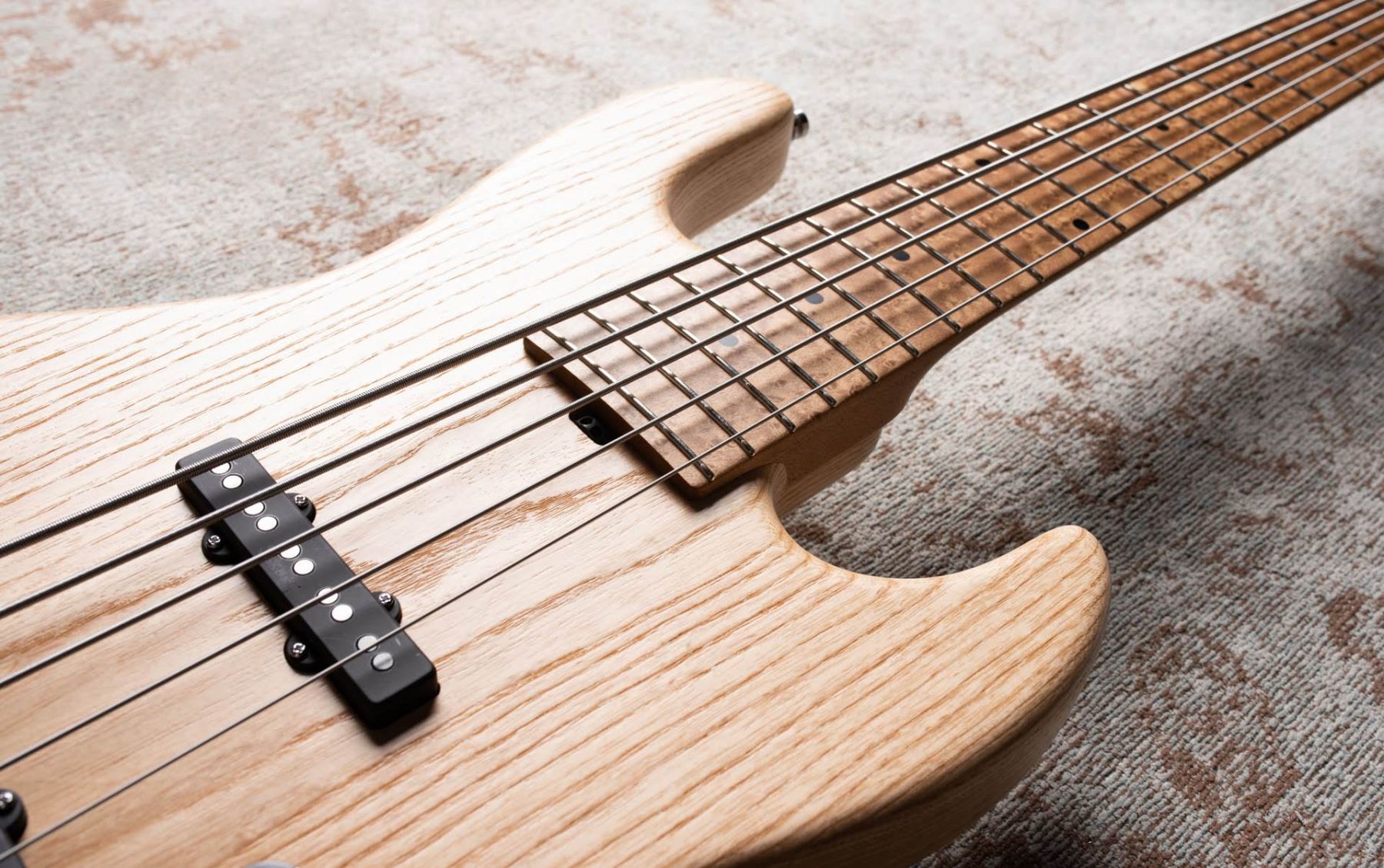 Sadowsky Custom Shop 21 Standard Bajo de 5 Cuerdas – Natural