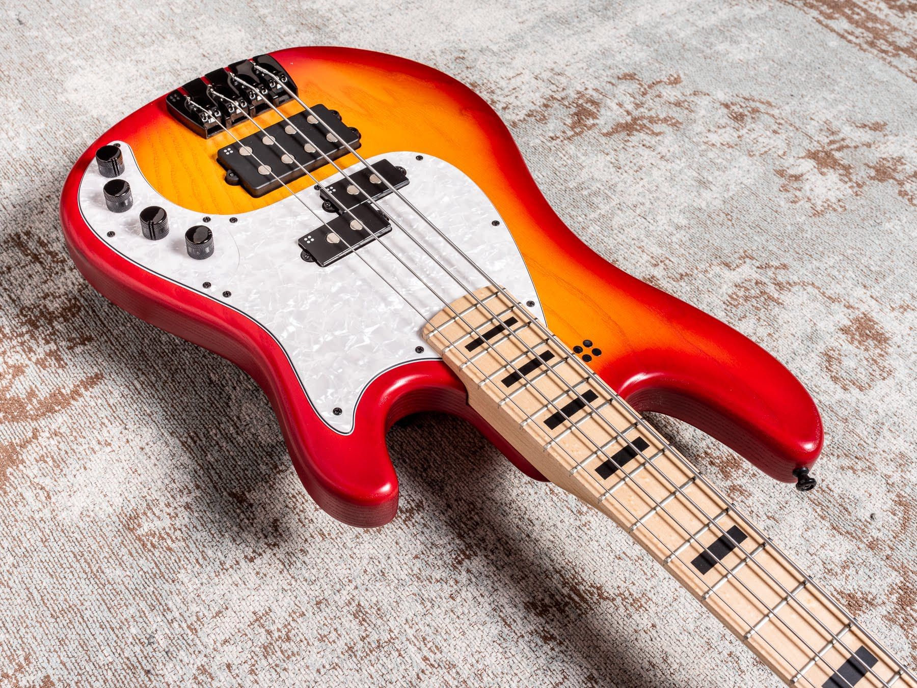 Sandberg VM4 Custom Cherry Sunburst – Fanatic Guitars