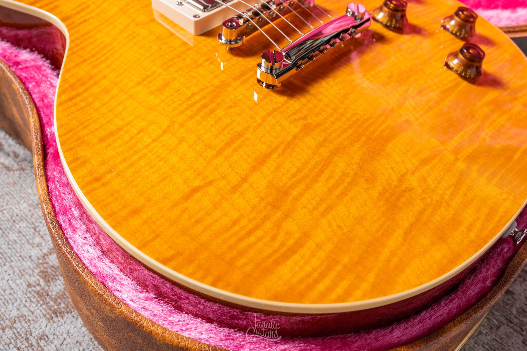 Tokai LS540-5A Custom Shop JM ROLPH Lemon Drop #2145610 – Fanatic Guitars