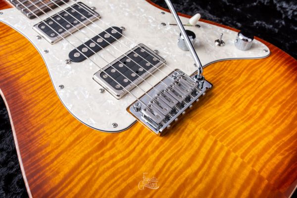 Tom Anderson Drop Top Classic – Dark Honey Burst #11-17-22N