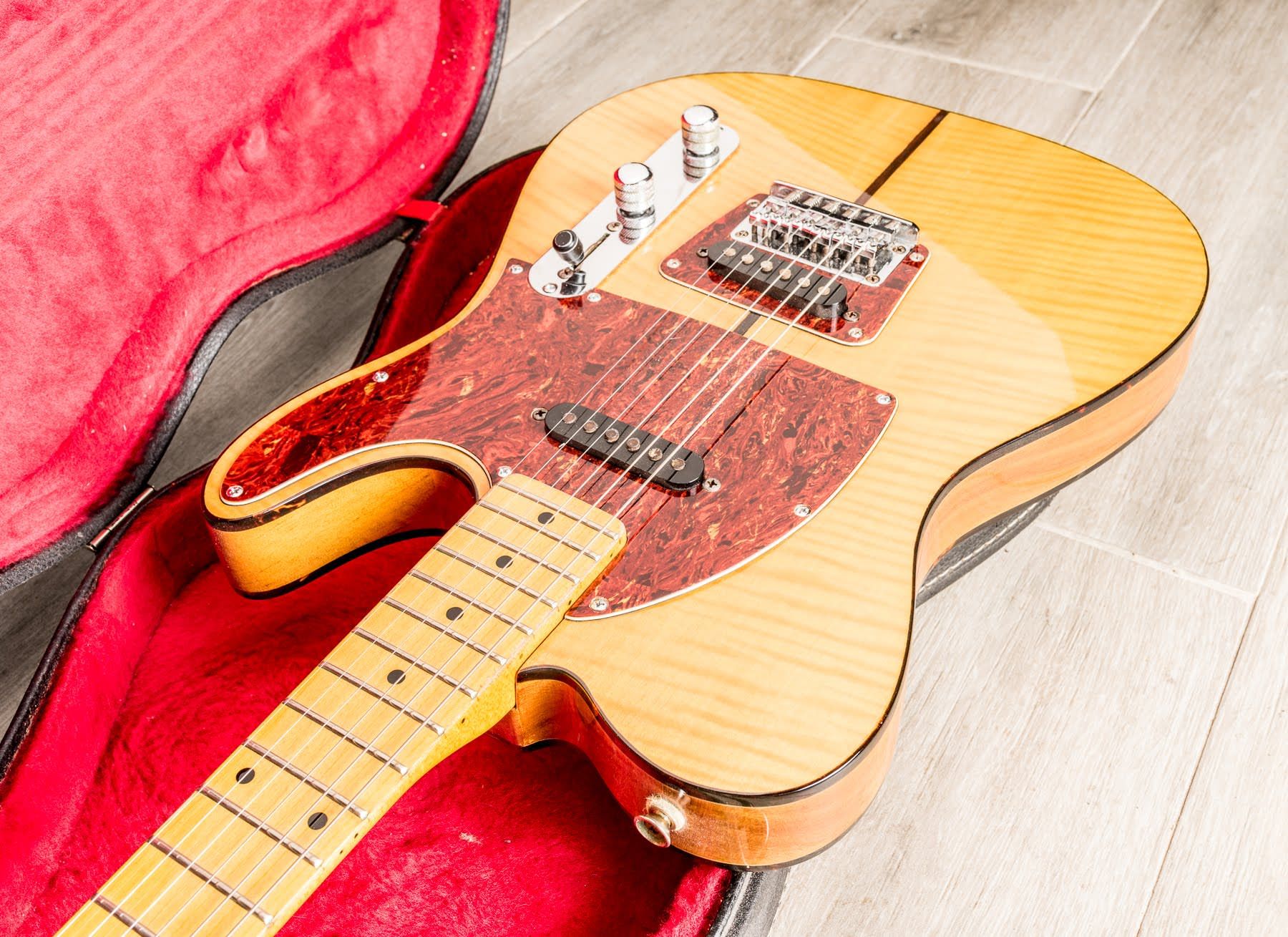 Hohner The Prinz Segunda Mano – Fanatic Guitars