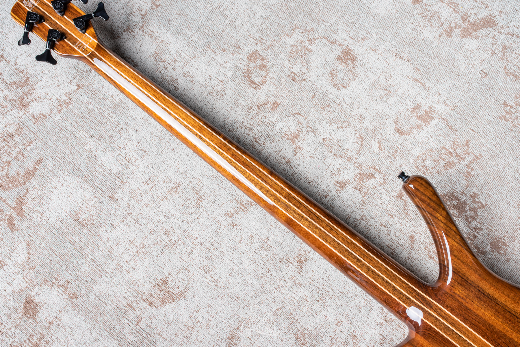 Warwick Custom Shop Infinity, 5-String - Natural High Polish